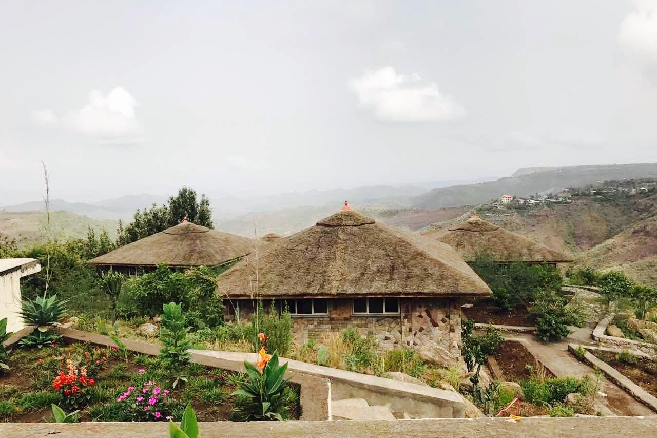 Mezena Lodge | Rainbow Tours