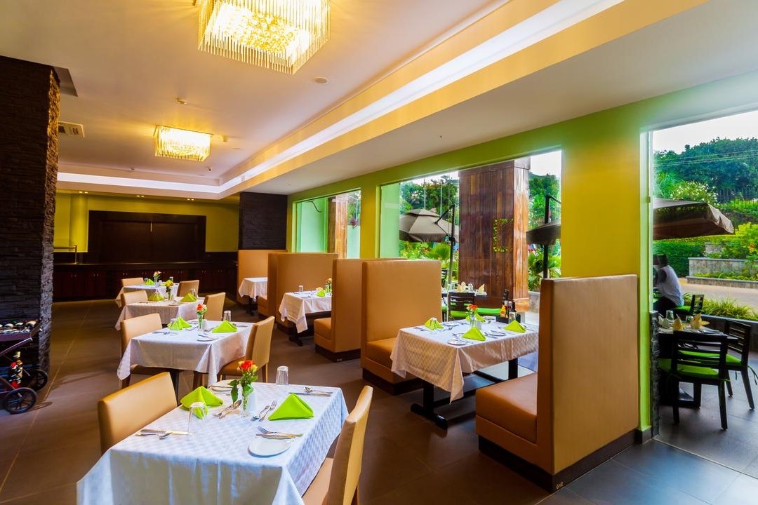 Best Western Premier Garden Hotel | Rainbow Tours